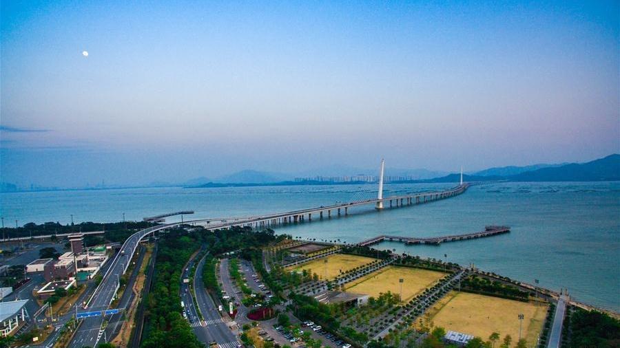 Calls for more cooperation to boost Bay Area development