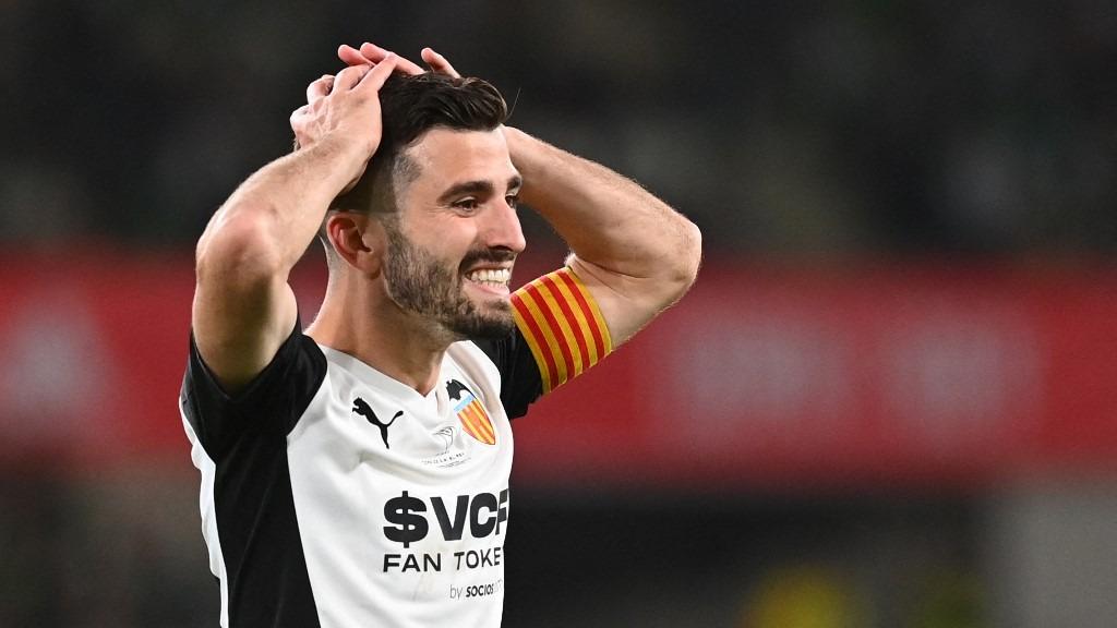 Valencia captain and Spain international Gaya pens new deal