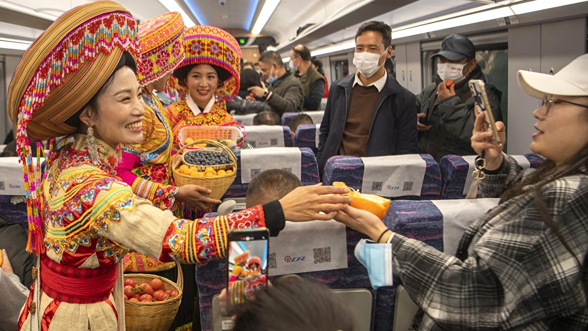 Rail schedule augmented for Spring Festival rush