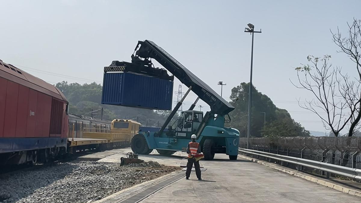 Rail lines to ensure steady supply of goods