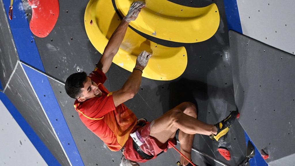 Teenager Gines Lopez scales new heights for Spain to claim first ...