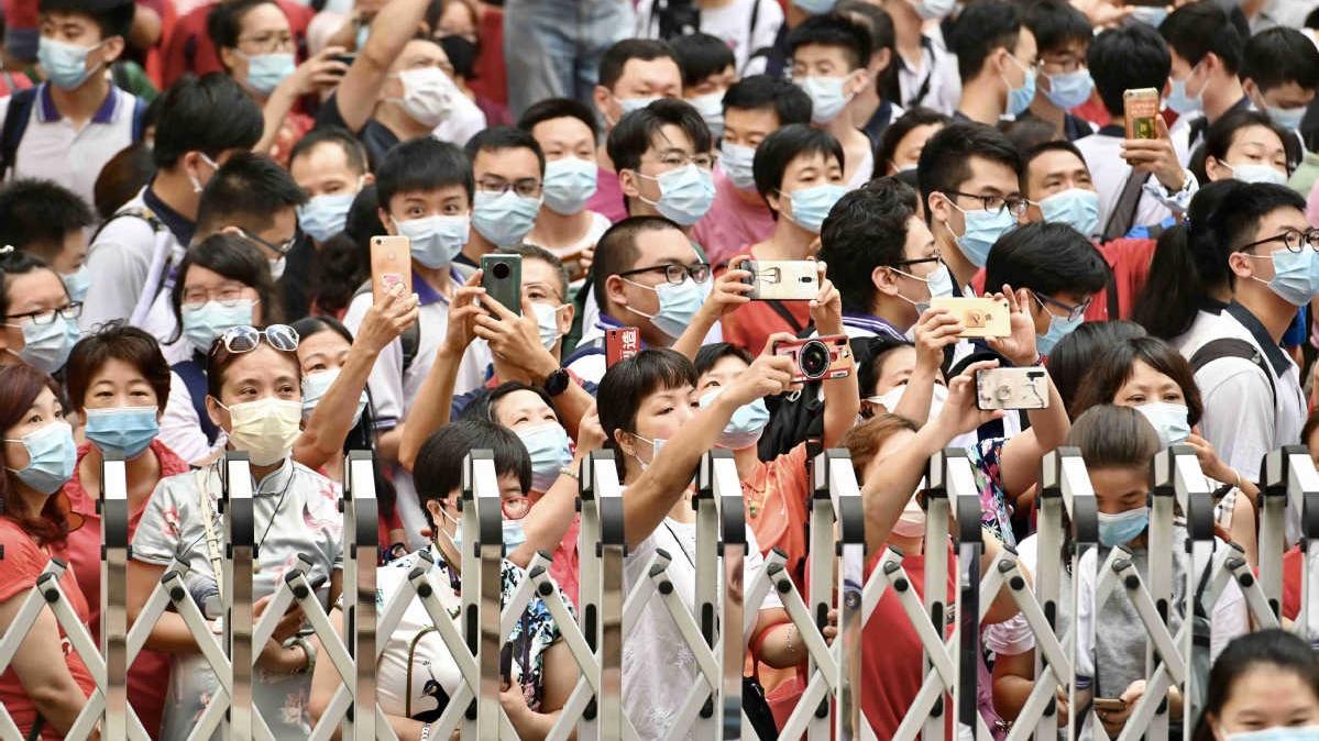 Students set record as gaokao begins
