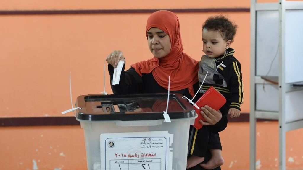 Egypt begins voting to elect new parliament