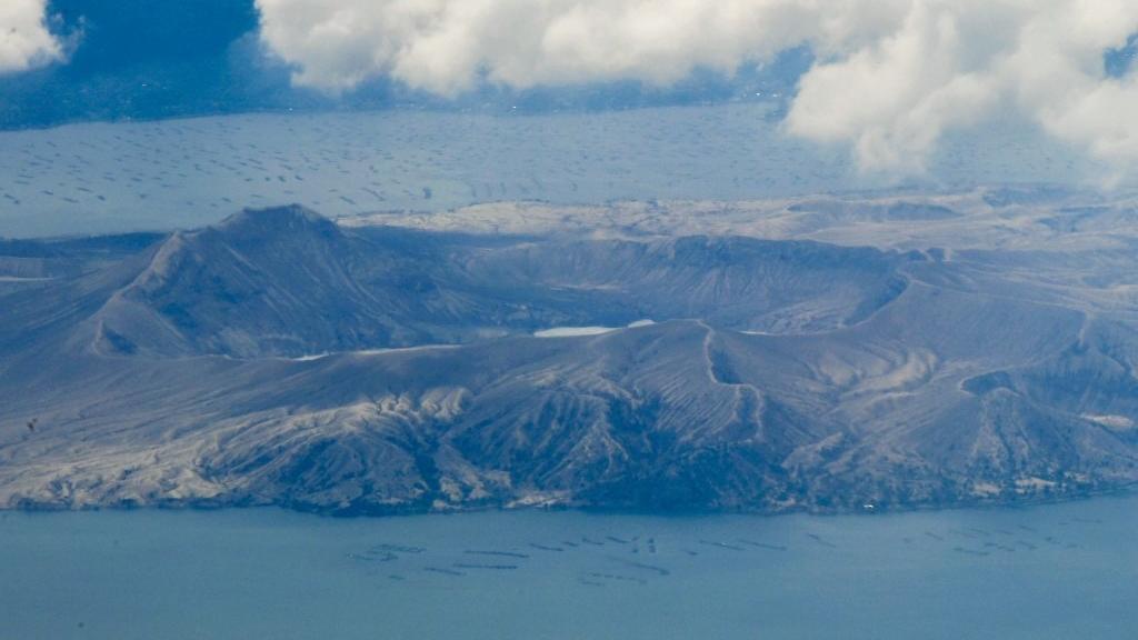 Philippines starts evacuation as volcano danger rises