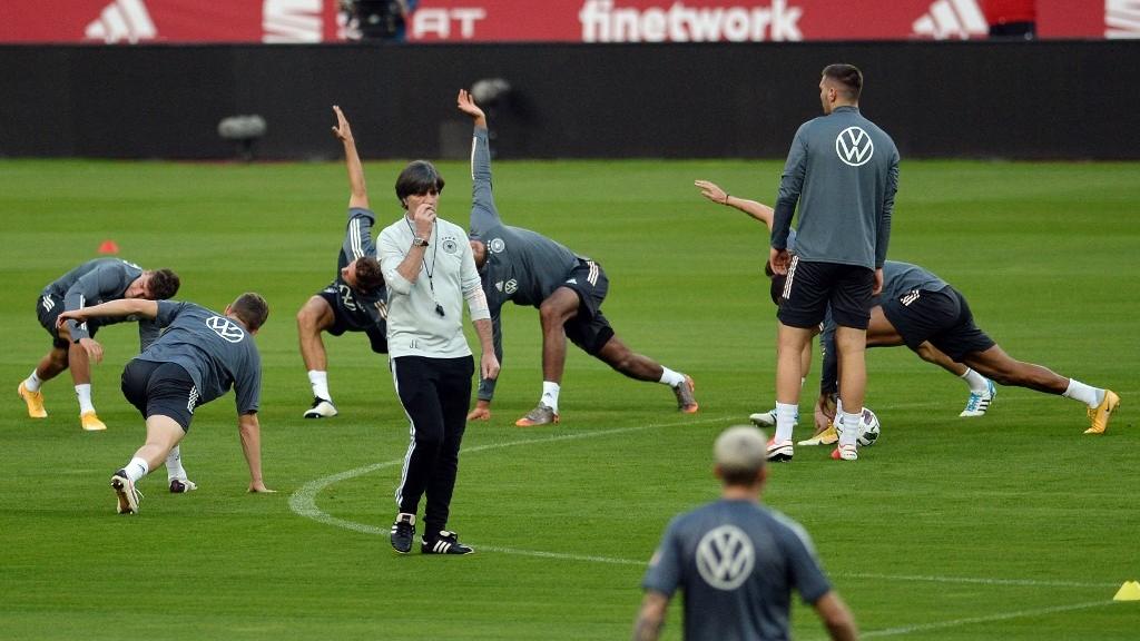 Uncompromising Loew on his way to winning a last title
