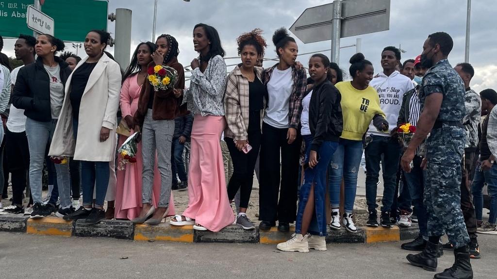 Tigray forces begin handing over heavy weapons to Ethiopian army