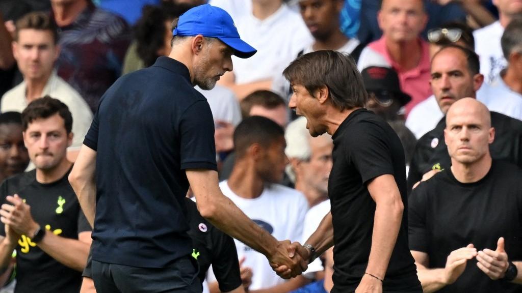 Coaches kick off in Battle of the Bridge 2