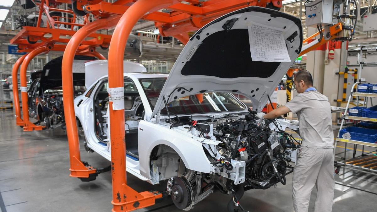 FAW's tech thrust gets into fast lane