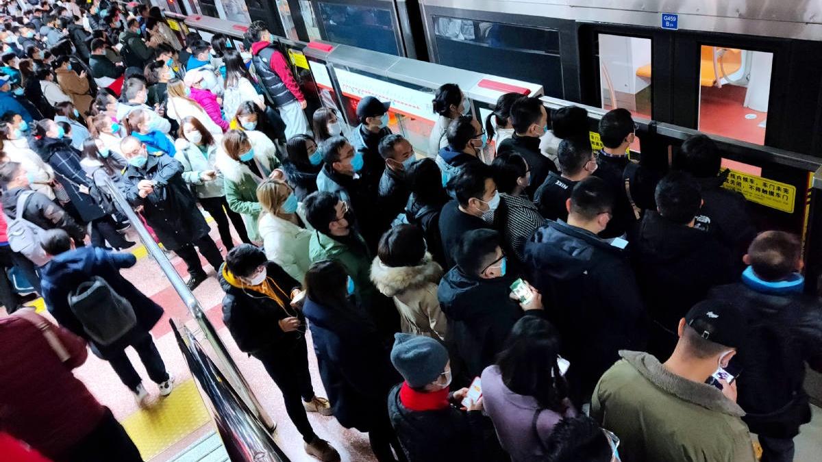 Commuters forced to go the distance