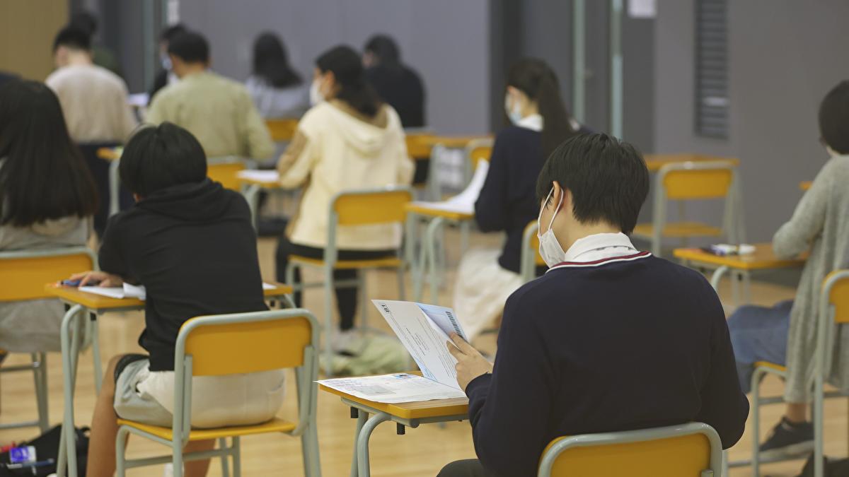 110 HK students due to be first to take DSE in mainland schools