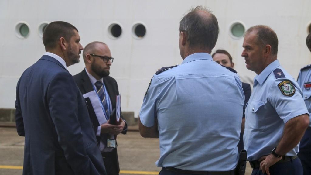 Australian police take 'black box' off cruise ship in virus probe