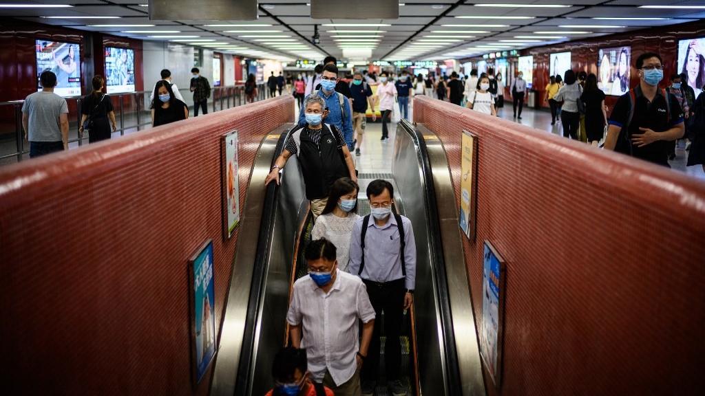 HK: MTR signal failure disrupts train services on Island Line