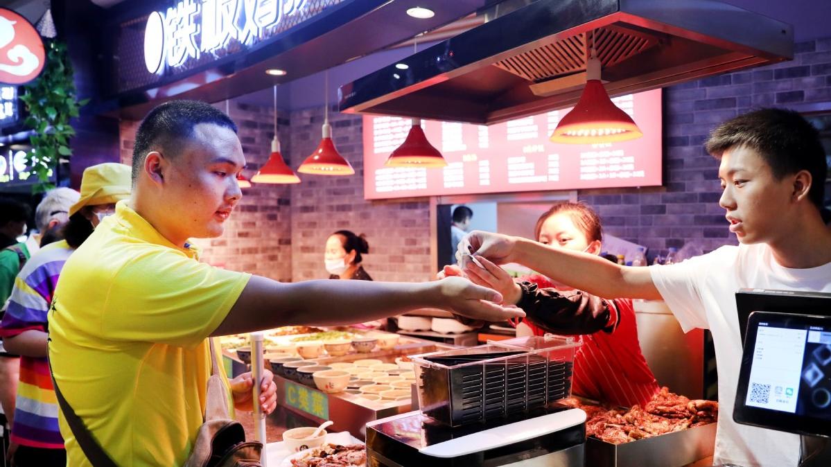 Blind student makes jump to university