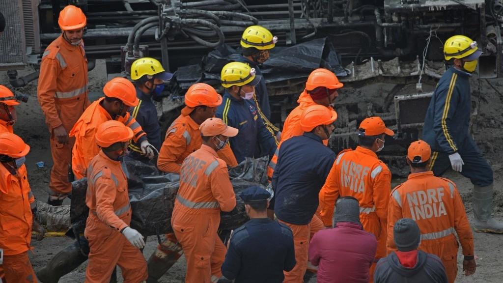 India dam disaster toll rises to 67 as search for missing continues