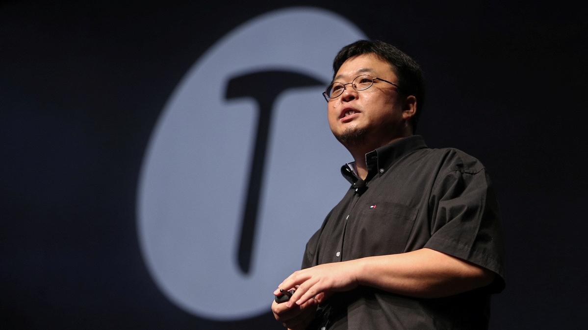 Luo's big livestreaming success shows upgrade of consumption deepens