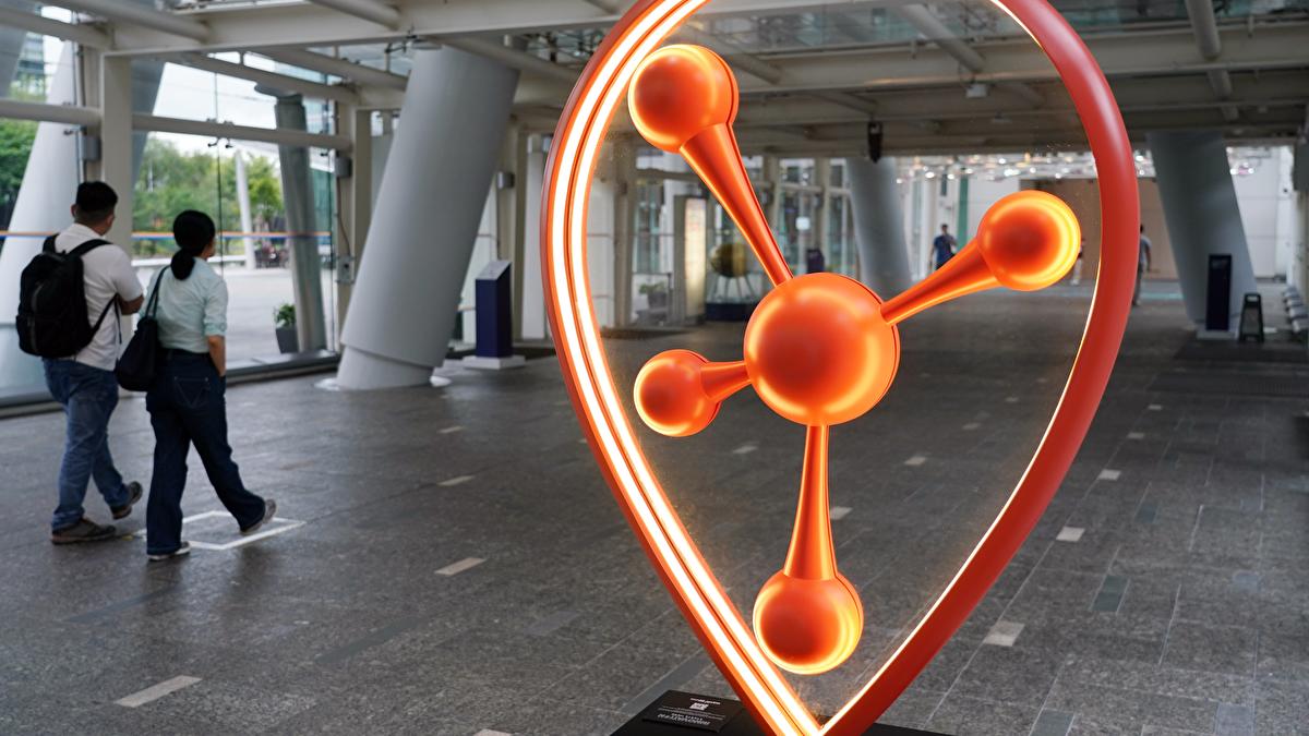 Tech community hails Xi's Science Park visit