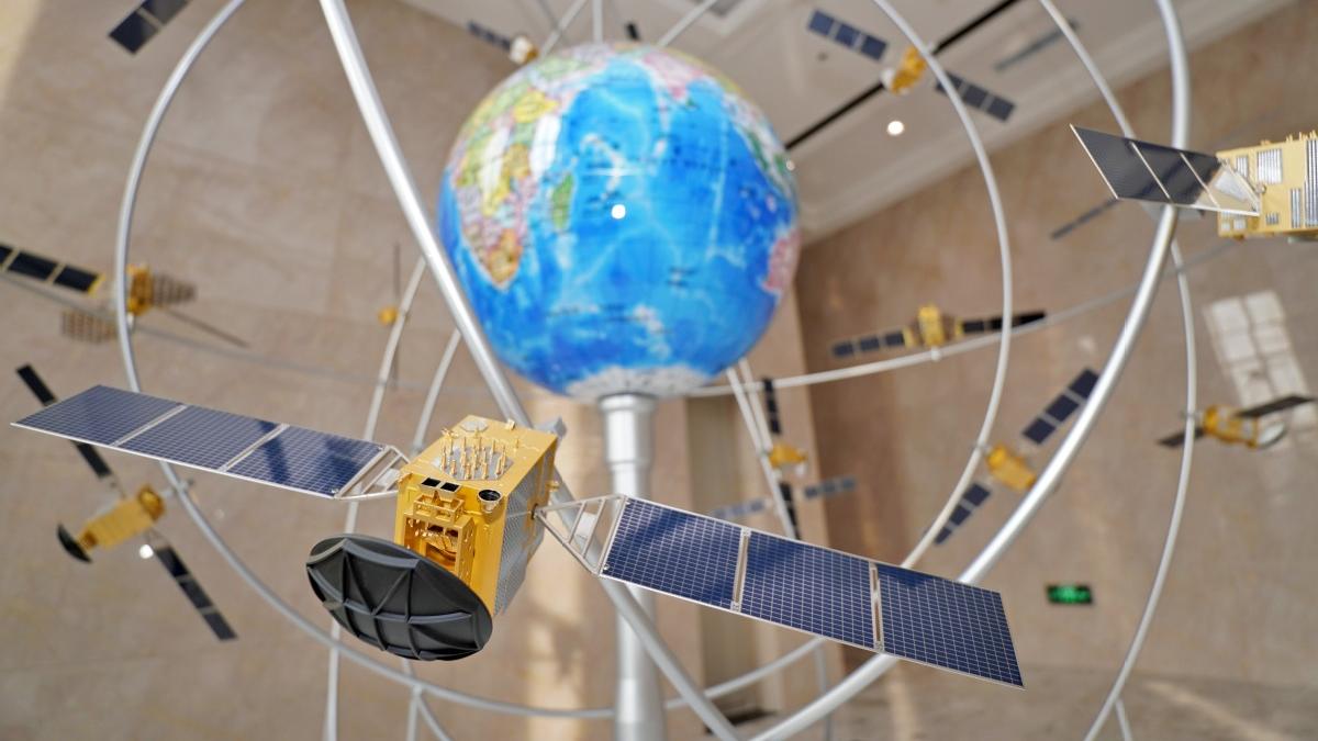 China to employ BeiDou system in railway survey