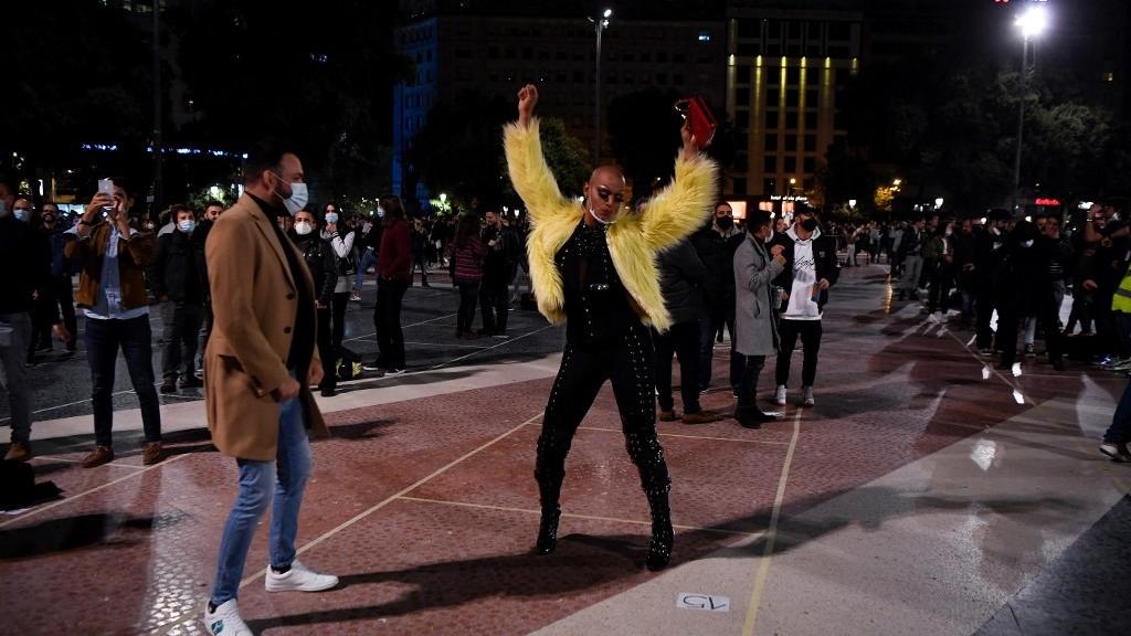 Ravers feel the music at socially distanced silent disco in Barcelona