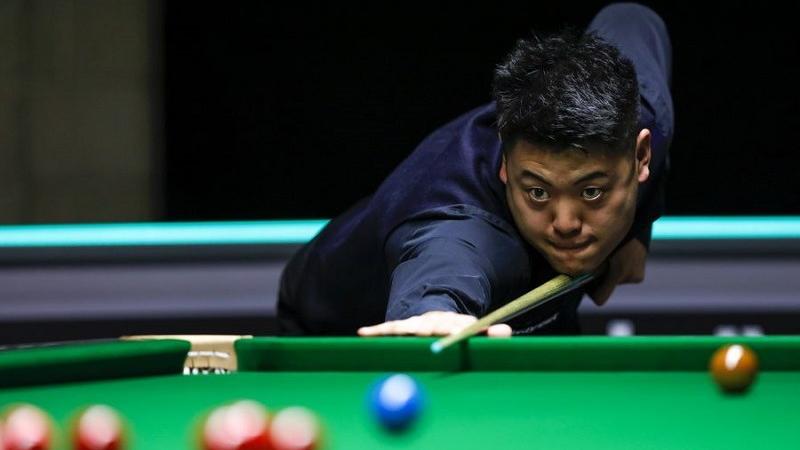 Chinese snooker player Liang Wenbo reaches last 16 at CL