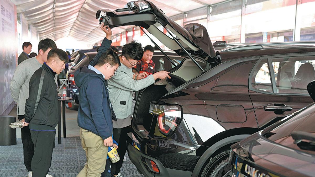 Record online car sales during Singles Day shopping festival