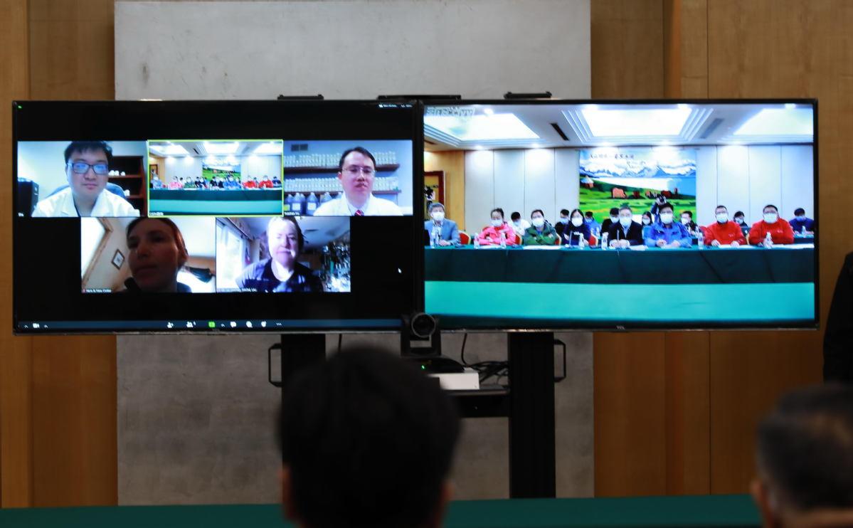 TCM experience shared with US counterparts to fight virus